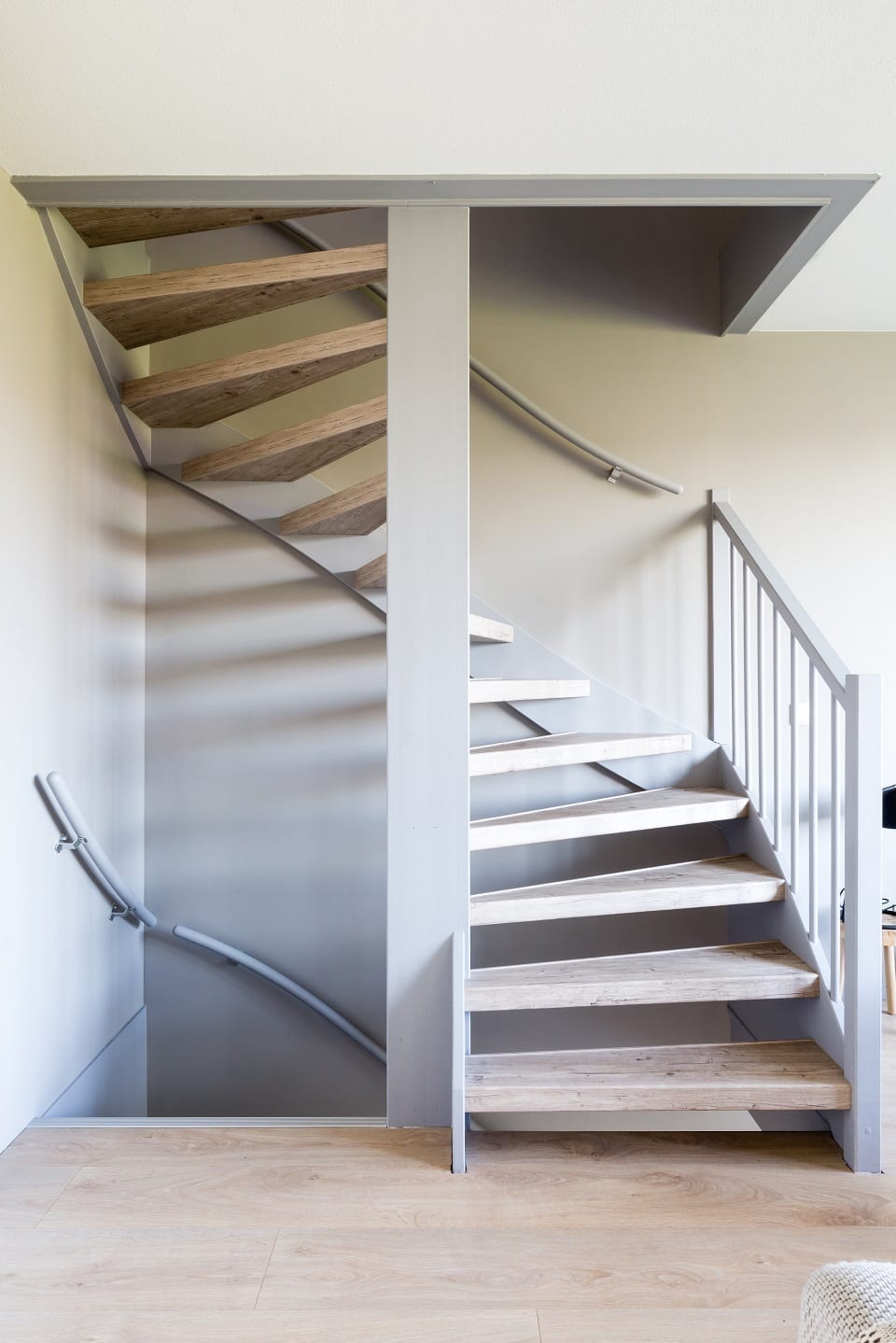 Ihre Wendeltreppe renovieren: Auf diese Punkte müssen Sie achten ...