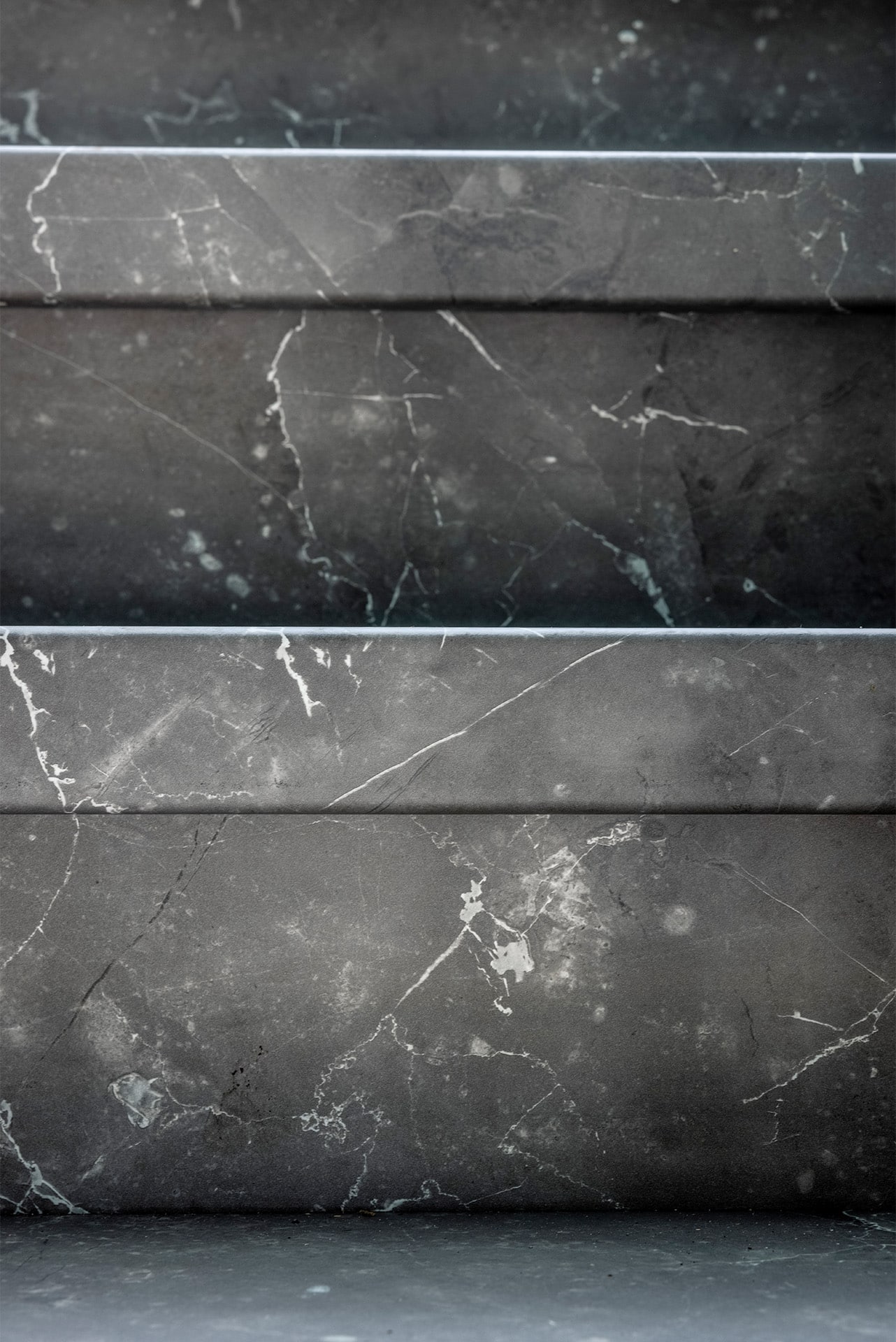 Cosmic Stone - Wereldcollectie | Traprenovatie Upstairs